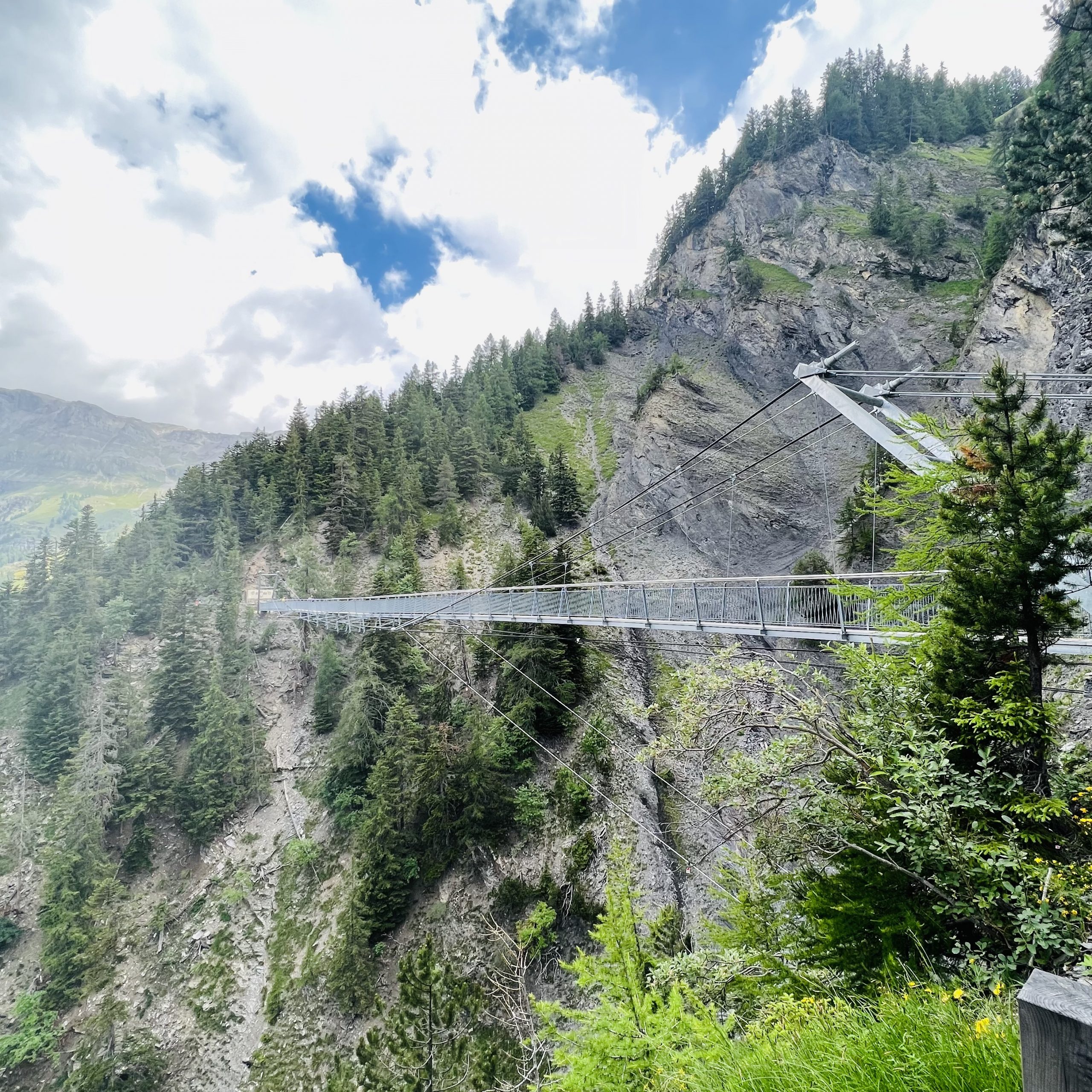 En route pour une excursion "clé en main" à la découverte du bisse du Ro